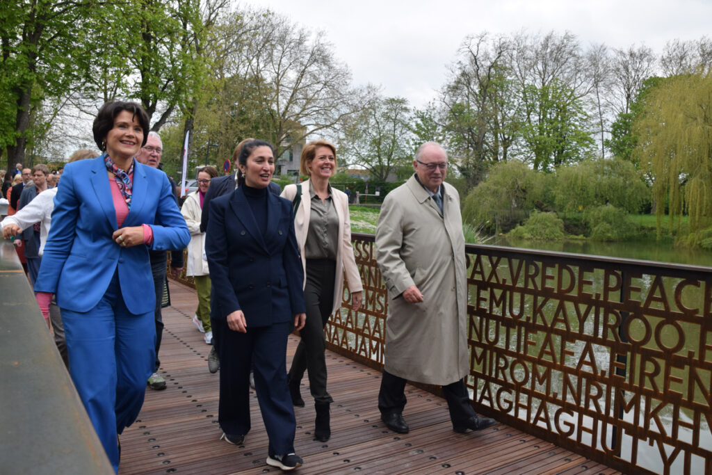 Peace Bridge Ieper - Pacific Eiland